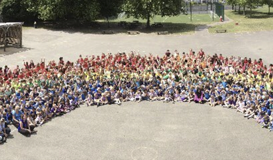 Danetree School's human rainbow in aid of seriously ill children ...